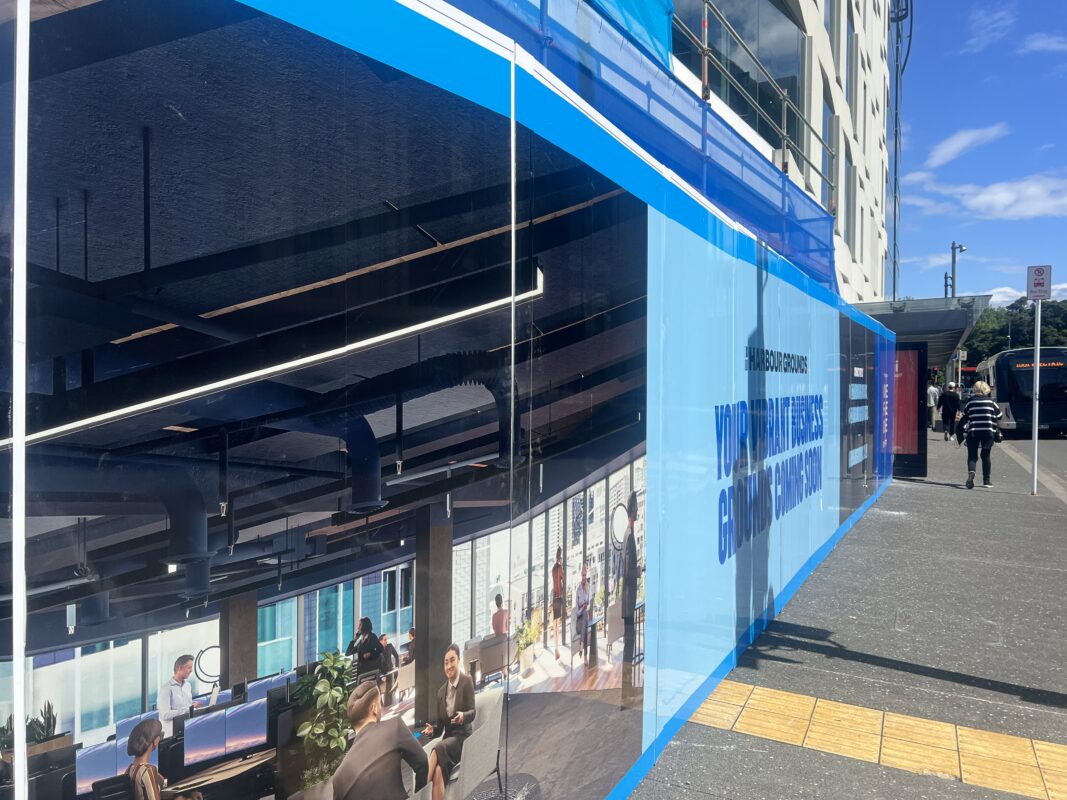 Commercial Vinyl Graphics & Print Service – Ultimate Solutions
